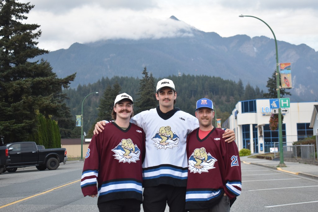 Hope Icebreakers hockey team returning home after 16 years | Cowichan ...